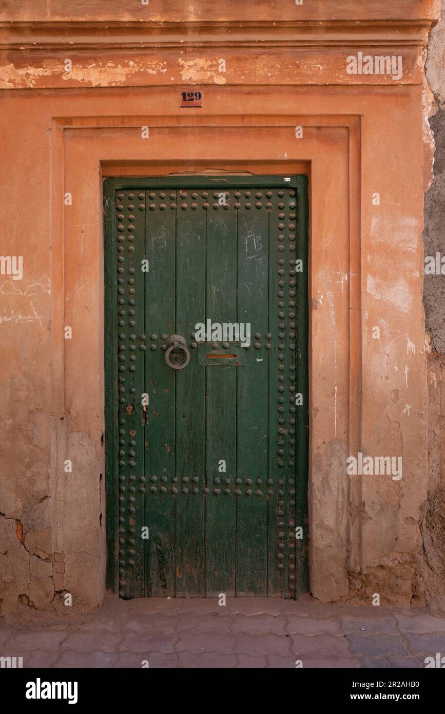 Typical arabic door Marrakech, Morocco Stock Photo - Alamy