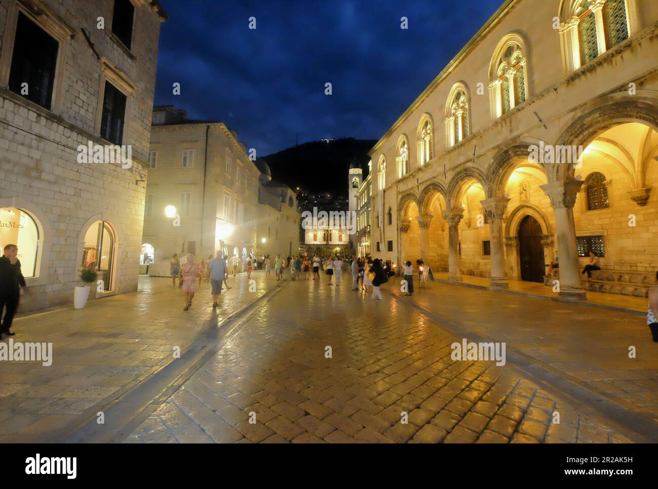Scenic night view at famous historic street in Dubrovnik, Croatia ...