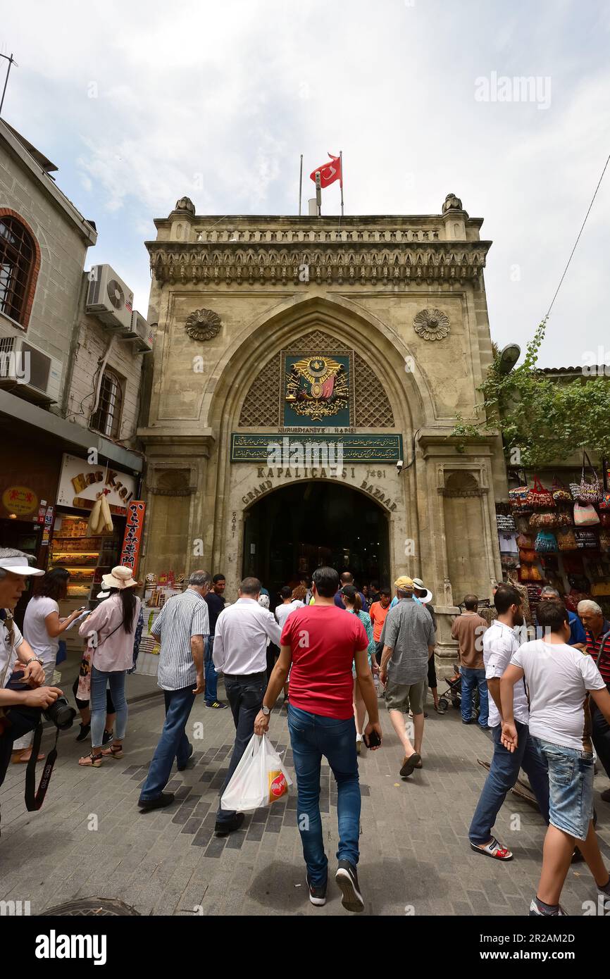 Nuruosmaniye Gate, Grand Bazaar, Kapalıçarşı, Covered Market, Büyük ...