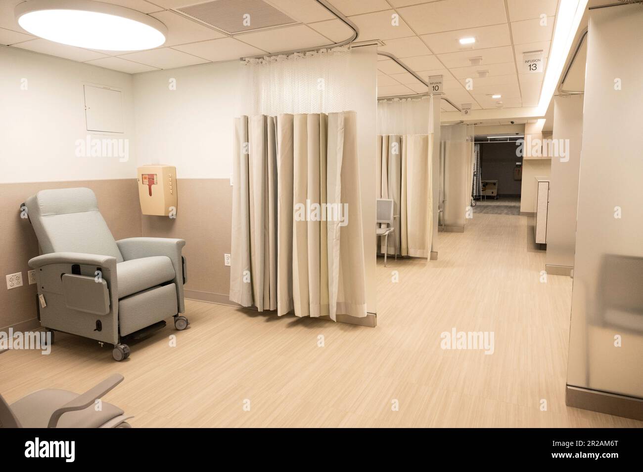 IMAGE DISTRIBUTED FOR MOUNT SINAI BROOKLYN - View of the new infusion ...