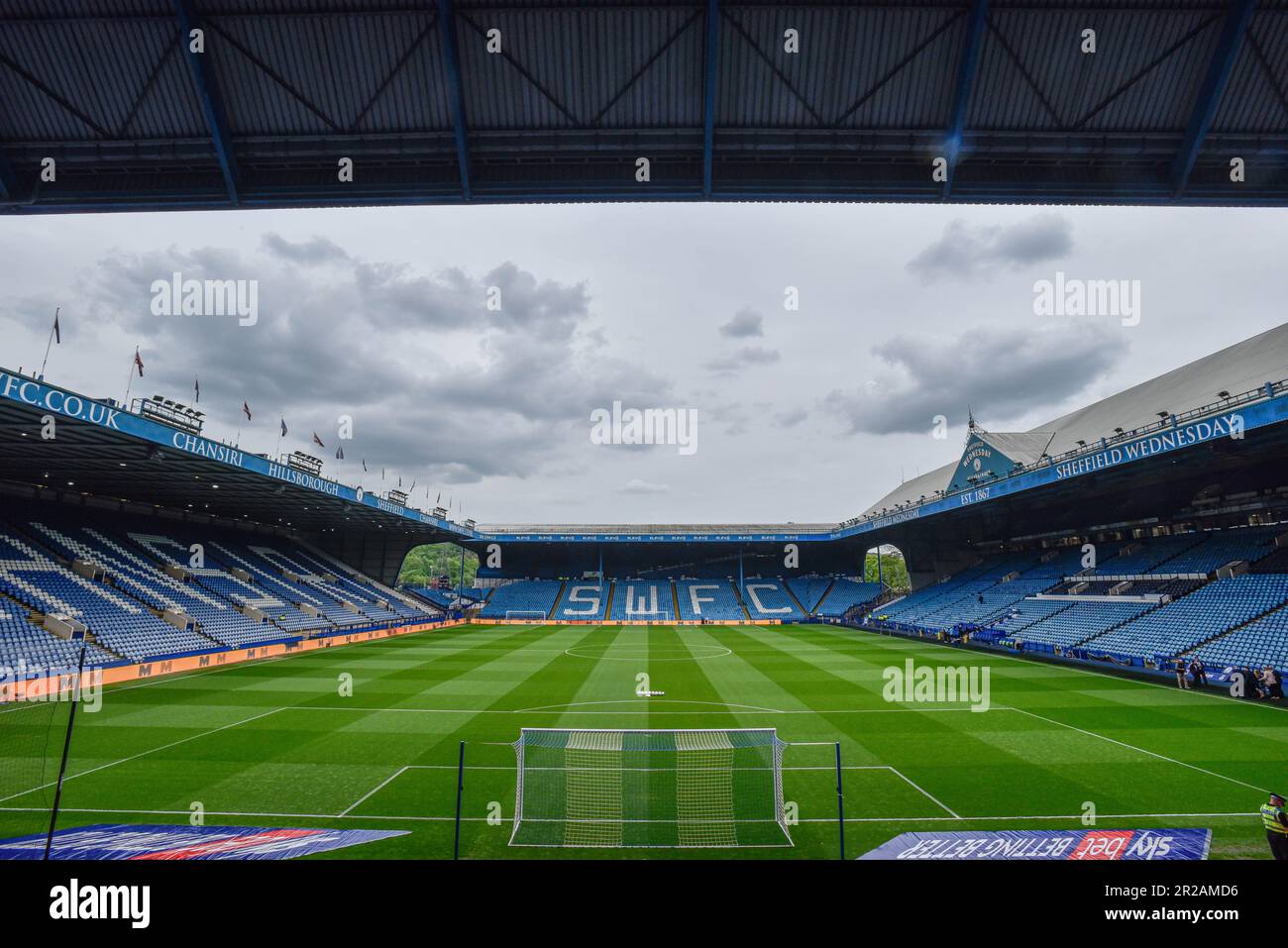 Hillsborough stadium pitch view hi-res stock photography and images - Alamy