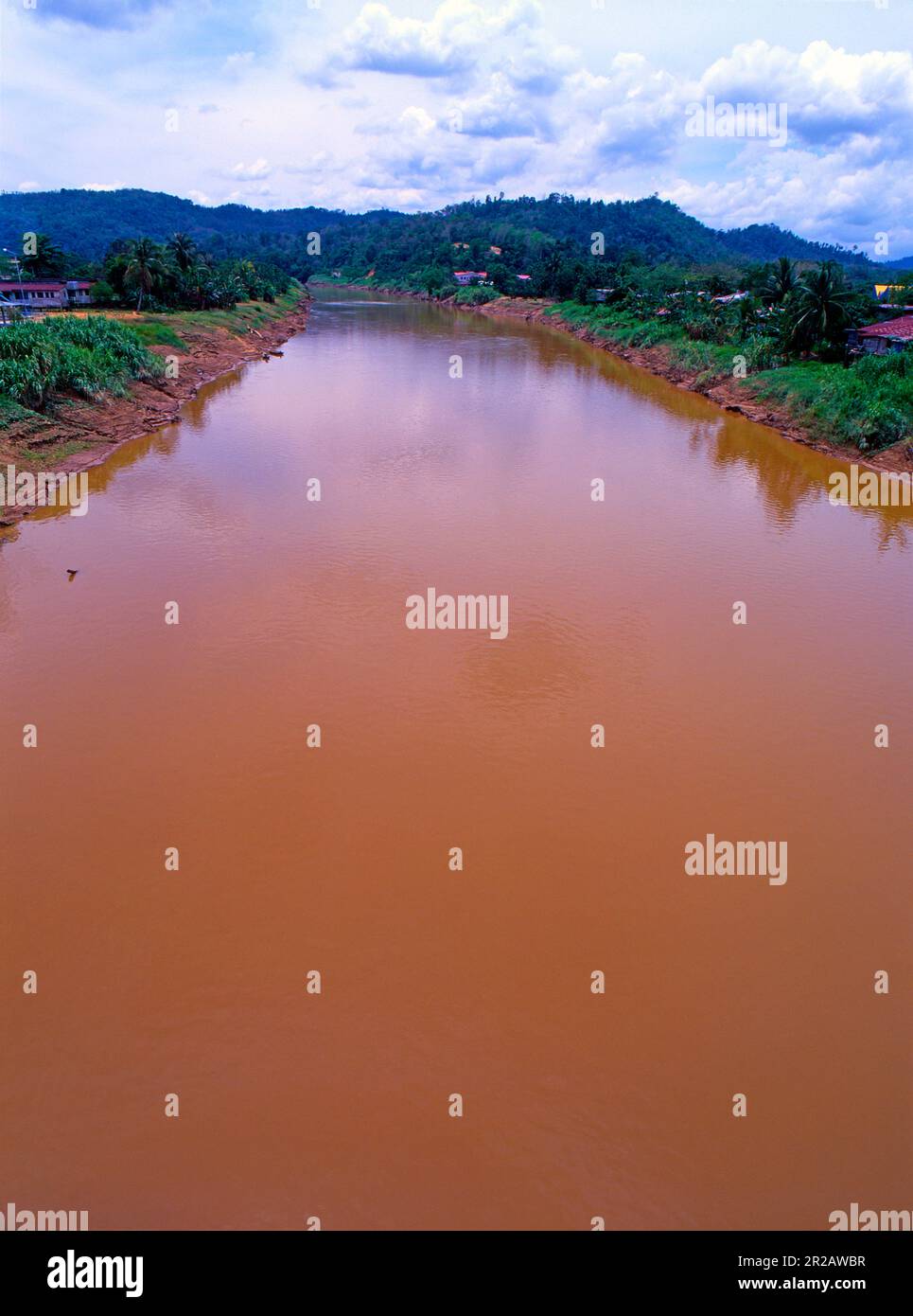 Padas river hi-res stock photography and images - Alamy
