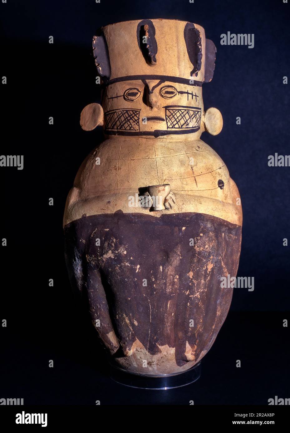 Pre-Columbian art, Peruvian art Stock Photo - Alamy