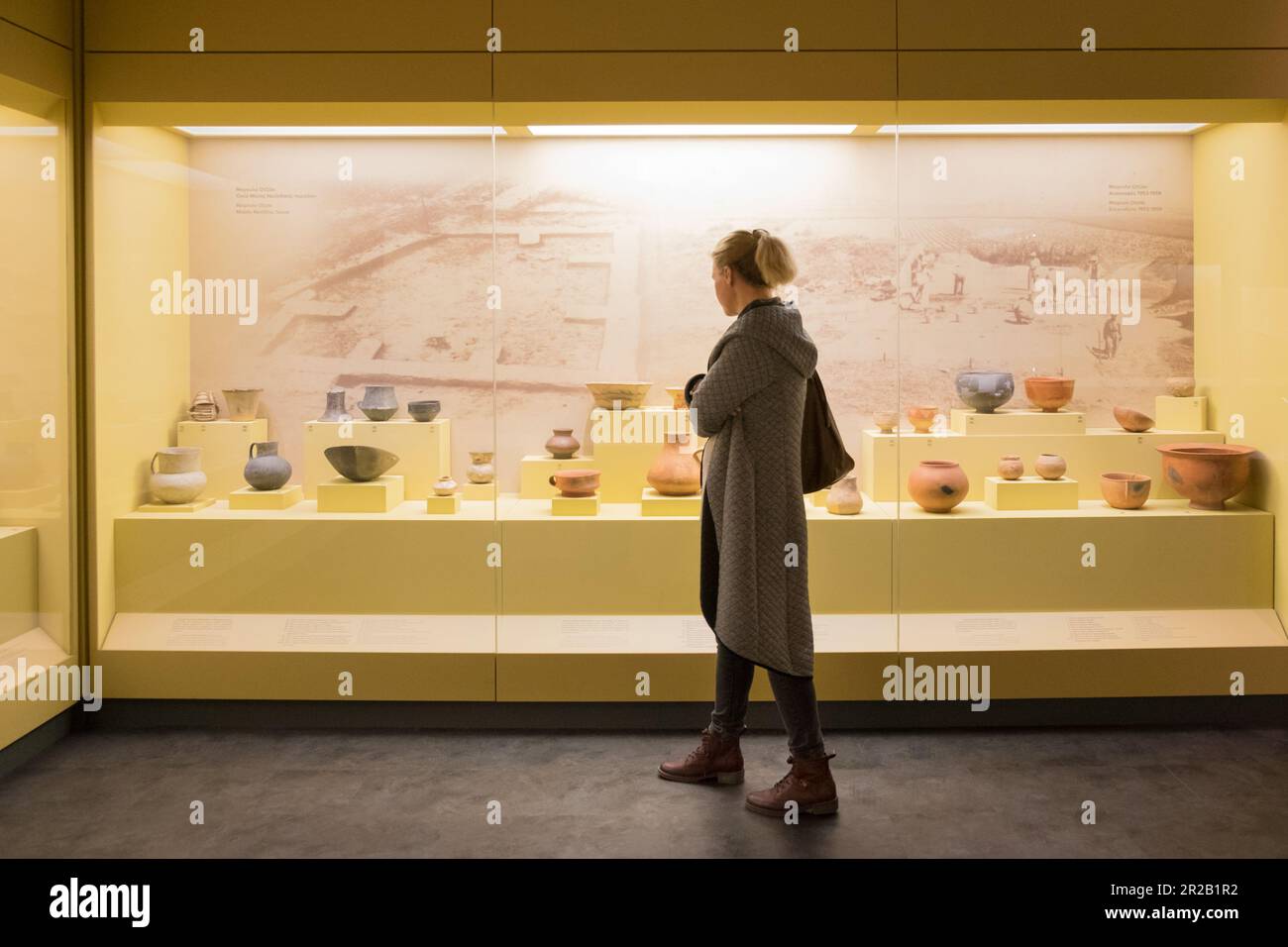 Neolithic ancient greek hi-res stock photography and images - Alamy