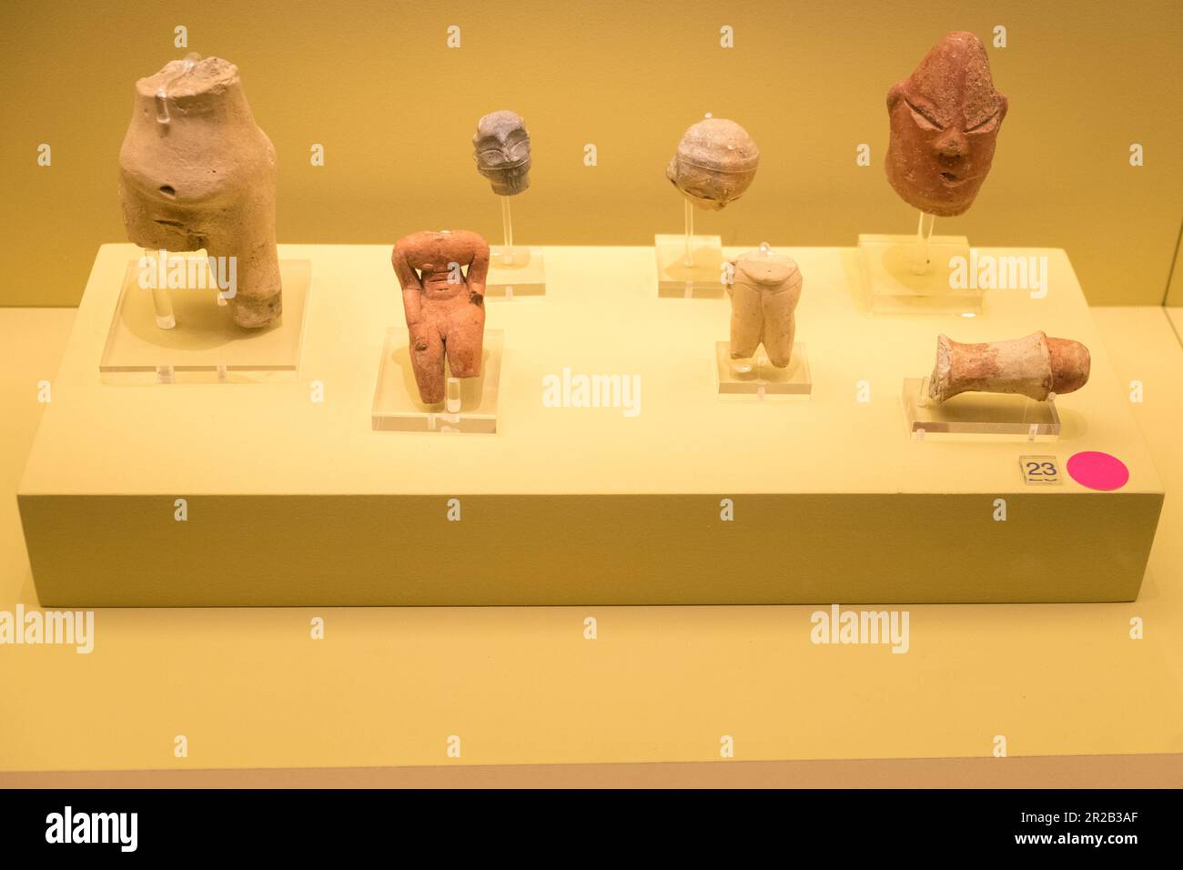 Marble and clay figurines (Final Neolithic and Late Neolithic period ...