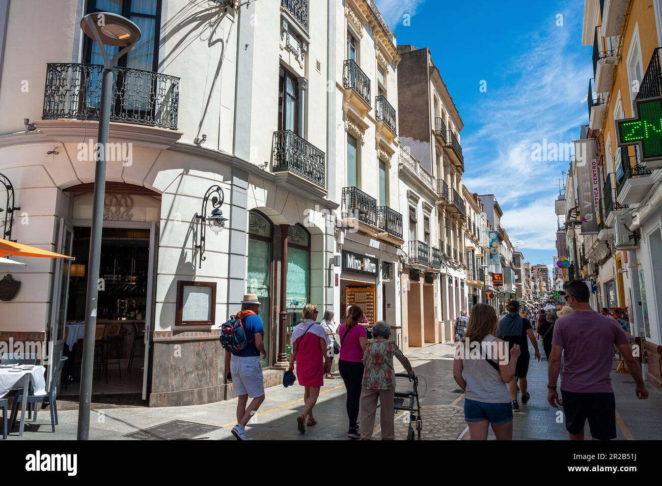 Ronda, Malaga, Spain, Large Crowd People, Groups TOurists Visiting ...