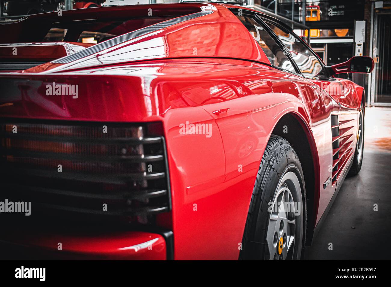 Picture of a Ferrari Testarossa Stock Photo - Alamy