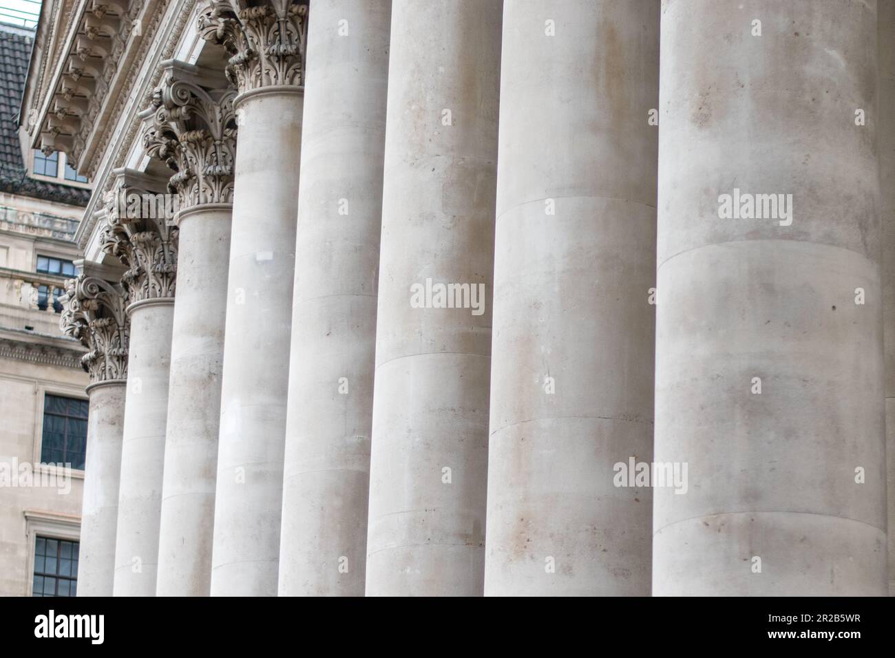 City of London architecture - columns Stock Photo - Alamy