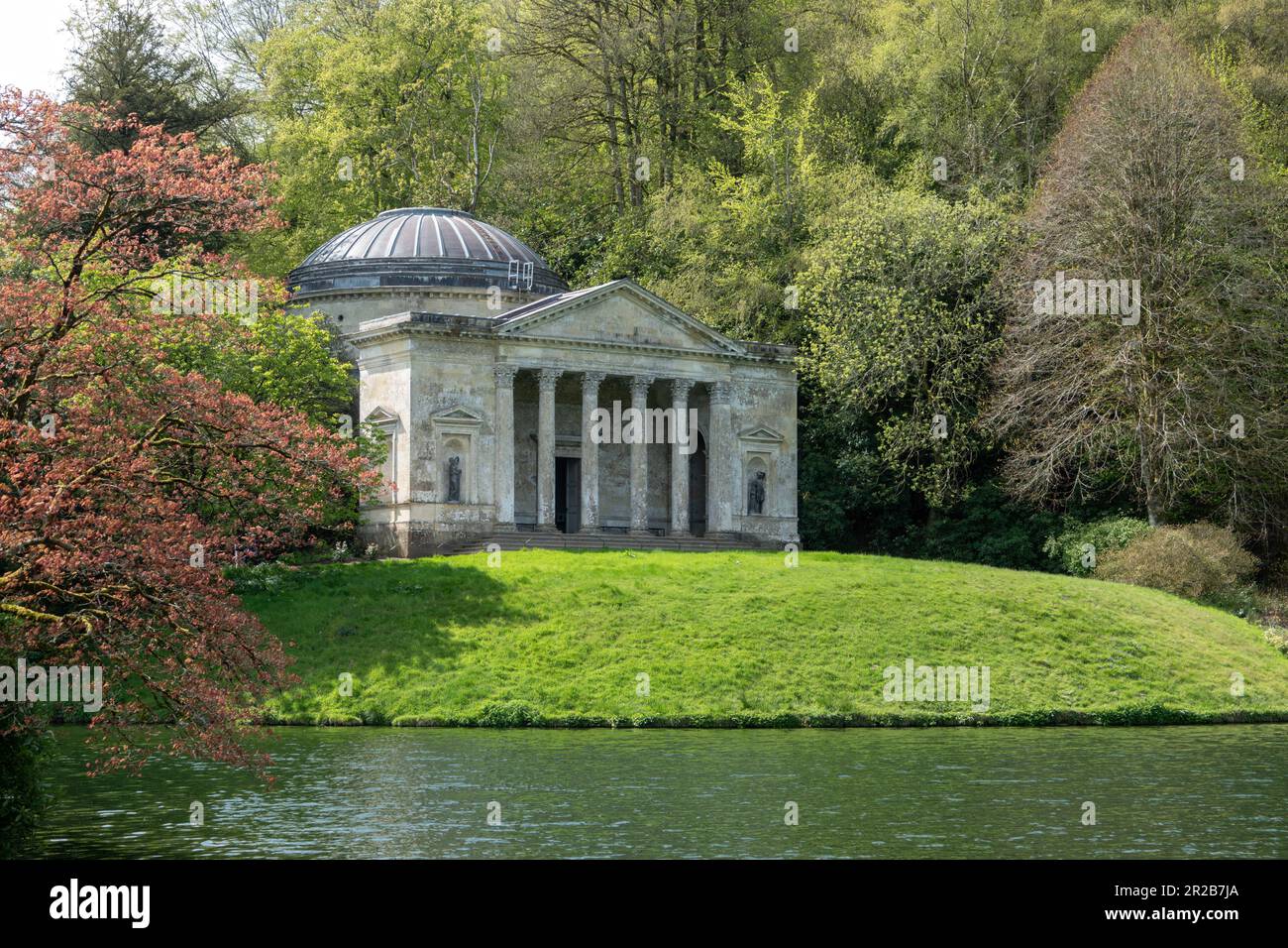 Stourhead estate gardens hi-res stock photography and images - Alamy