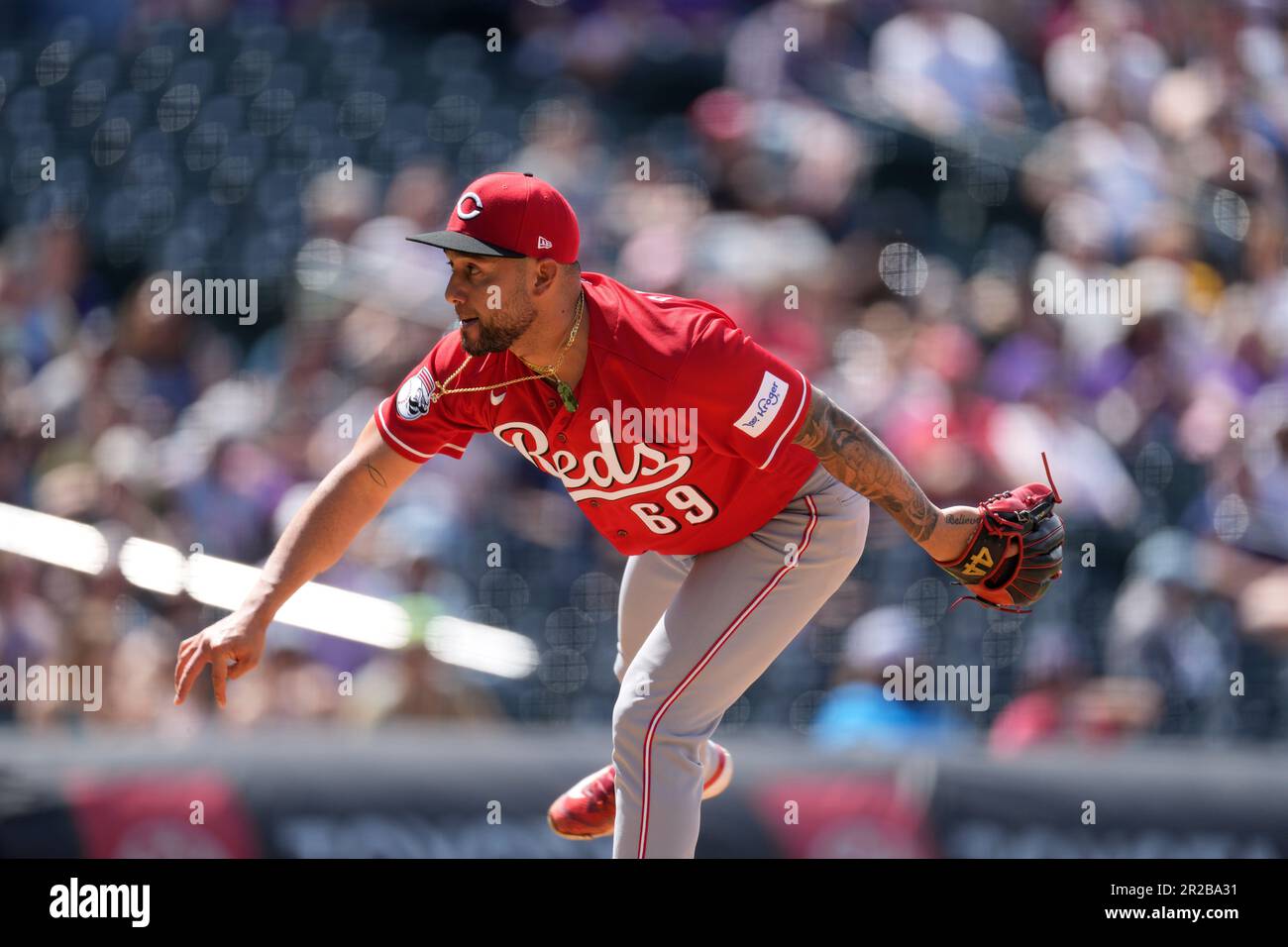 Cincinnati Reds relief pitcher Silvino Bracho (69) in the sixth inning ...