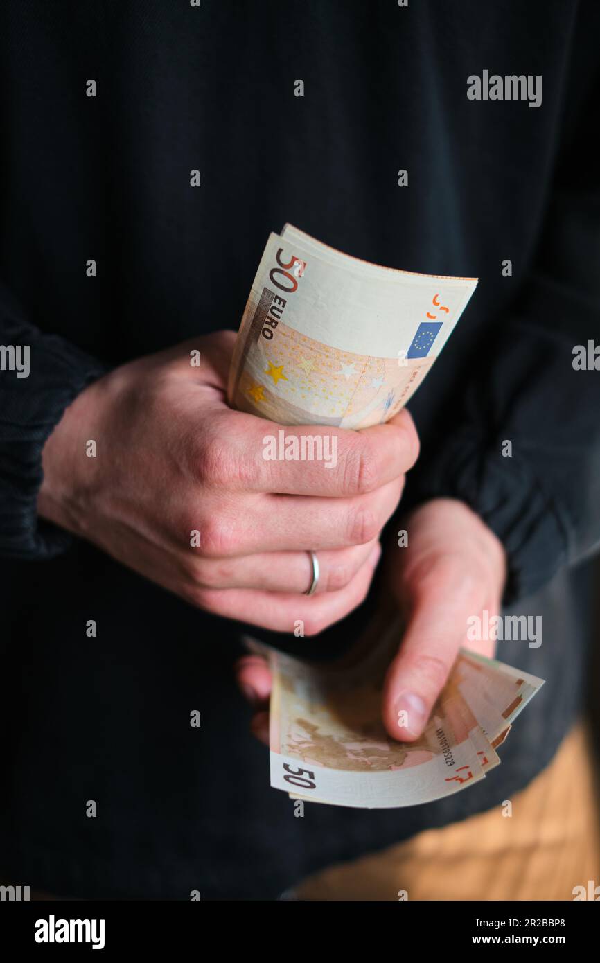 Withdrawal banking hi-res stock photography and images - Alamy