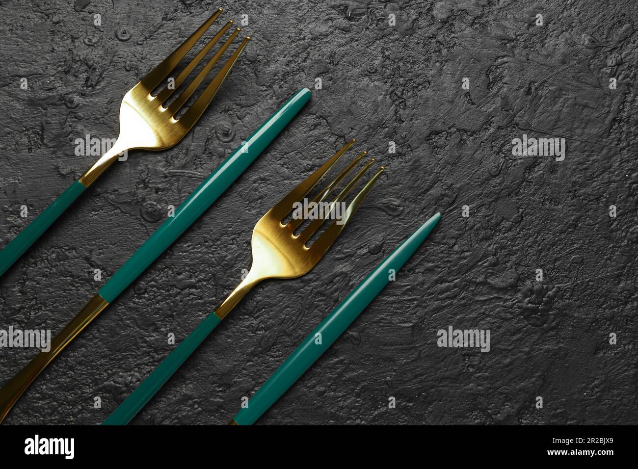 Handles for forks hi-res stock photography and images - Alamy