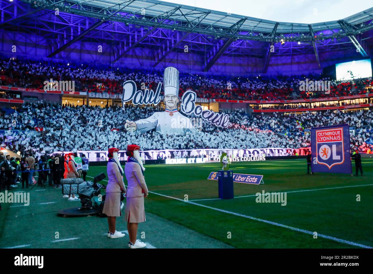 Ol stadium lyon general view hi-res stock photography and images - Alamy
