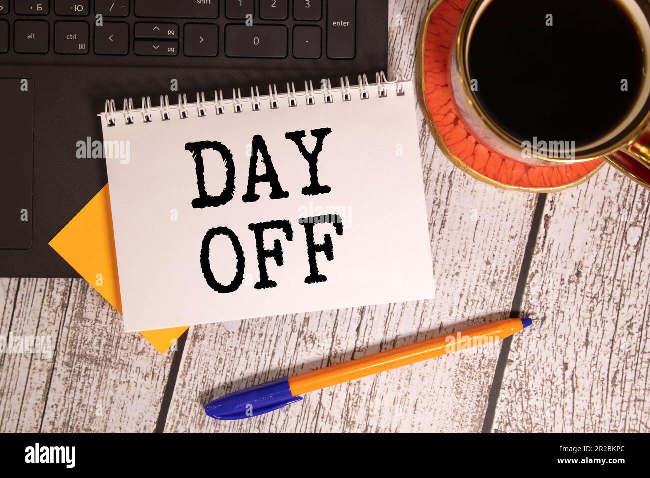 Day Off text quote on notepad, concept background Stock Photo - Alamy