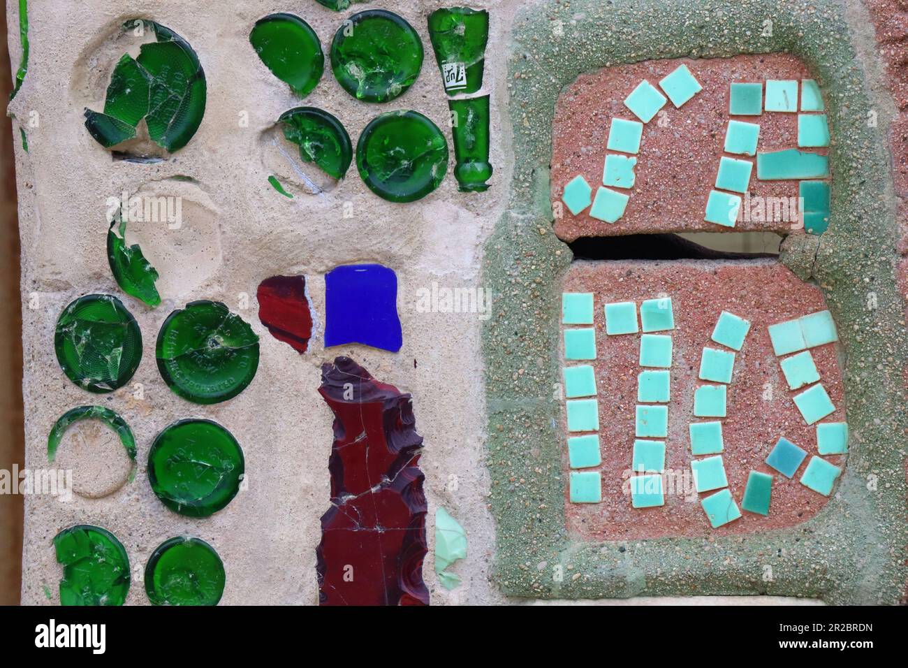 Los Angeles, California: WATTS TOWERS by Simon Rodia, architectural ...