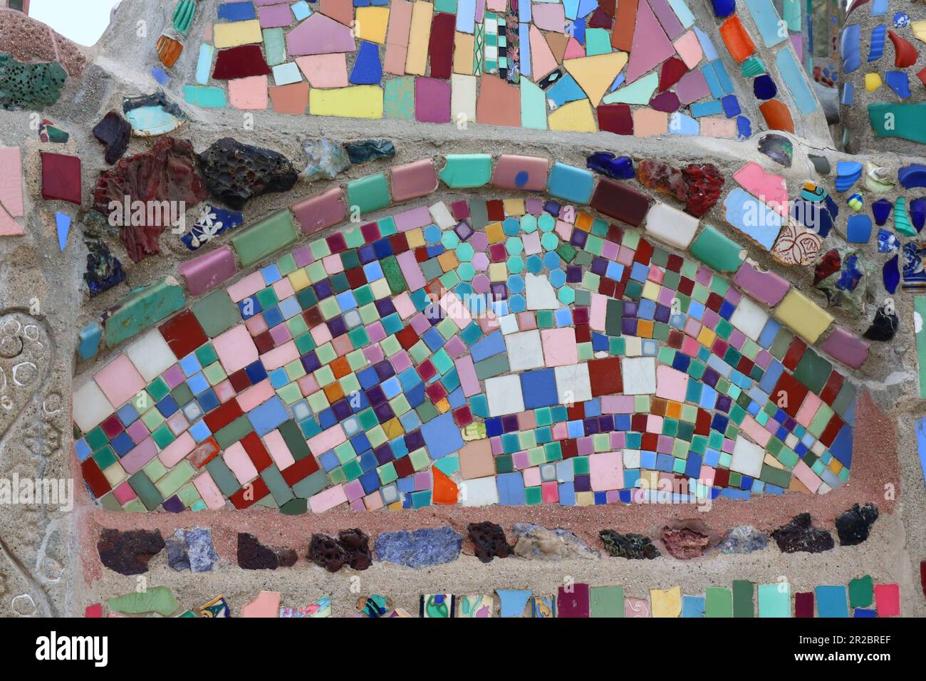 Los Angeles, California: WATTS TOWERS by Simon Rodia, architectural ...