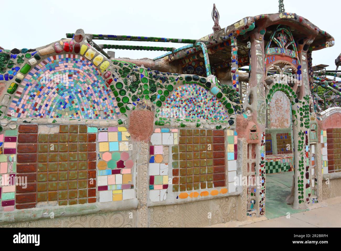 Los Angeles, California: WATTS TOWERS by Simon Rodia, architectural ...