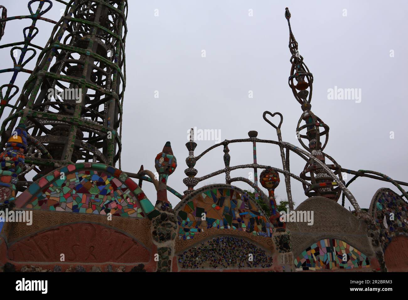 Los Angeles, California: WATTS TOWERS by Simon Rodia, architectural ...