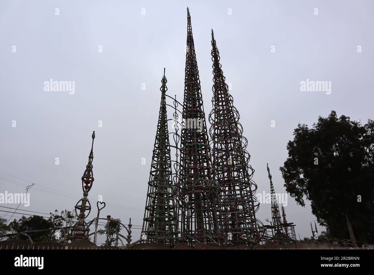 Los Angeles, California: WATTS TOWERS by Simon Rodia, architectural ...