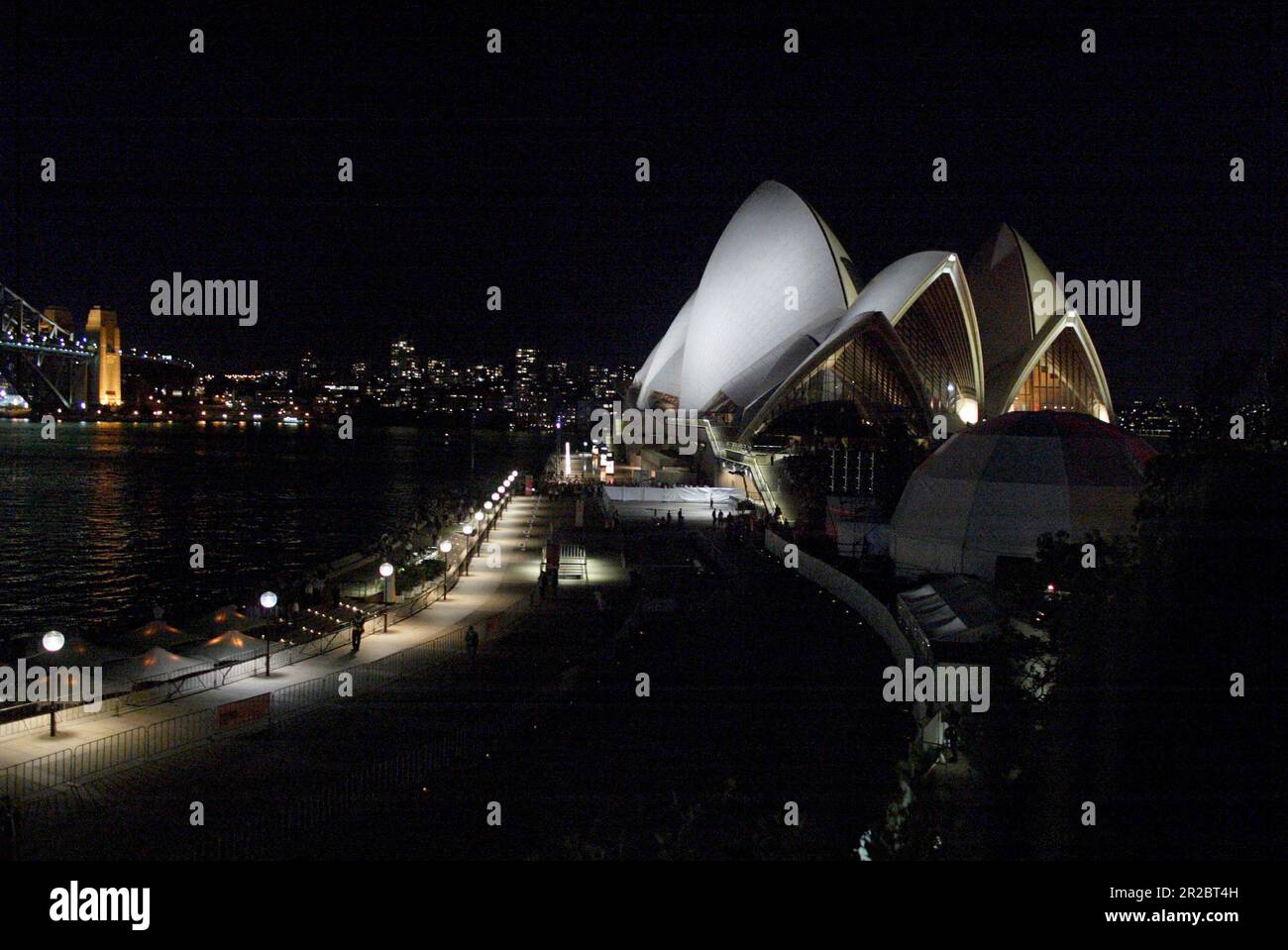 Outdoor stage at the sydney opera house hi-res stock photography and ...