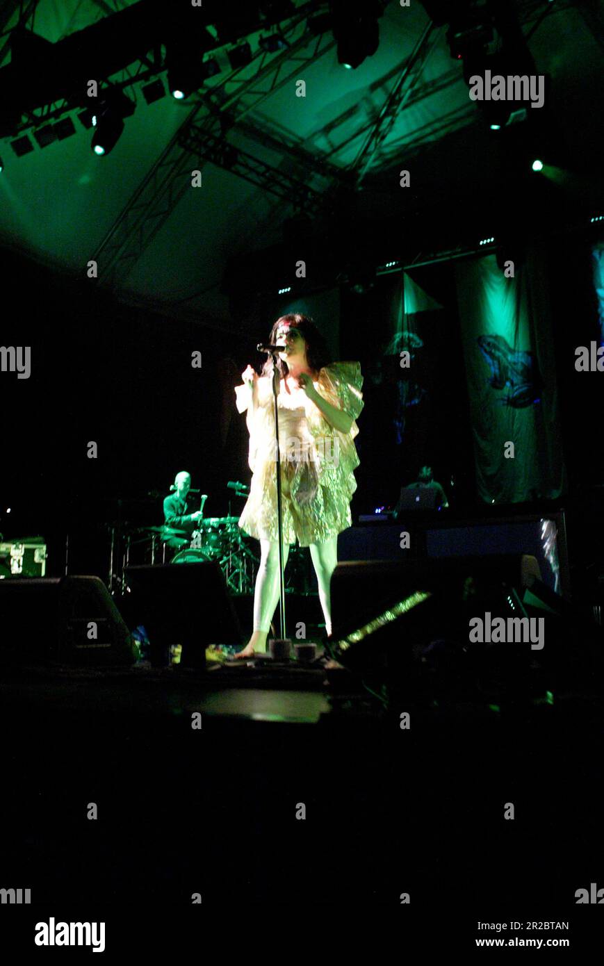 Outdoor stage at the sydney opera house hi-res stock photography and ...