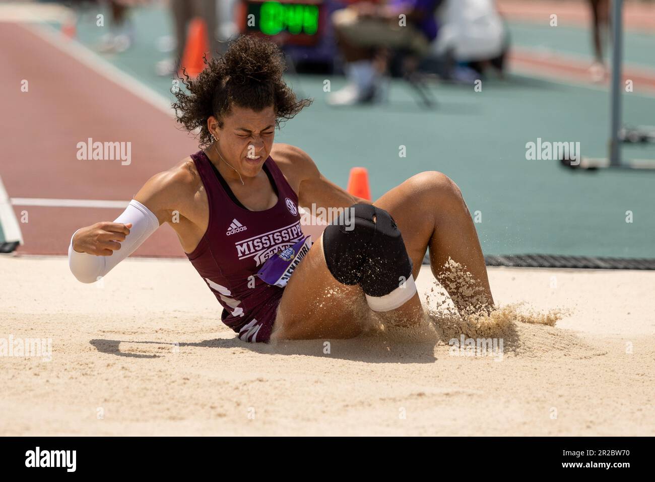 Mississippi State heptathlete Alexandra Woodberry long jumps to start ...