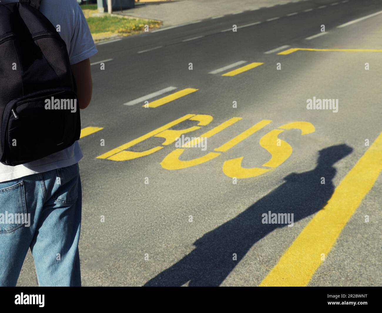 Bus stop near road man hi-res stock photography and images - Alamy
