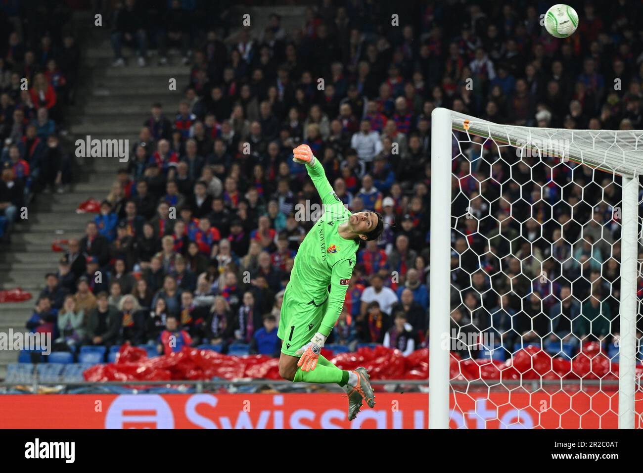 Hitz goalkeeper basel hi-res stock photography and images - Alamy