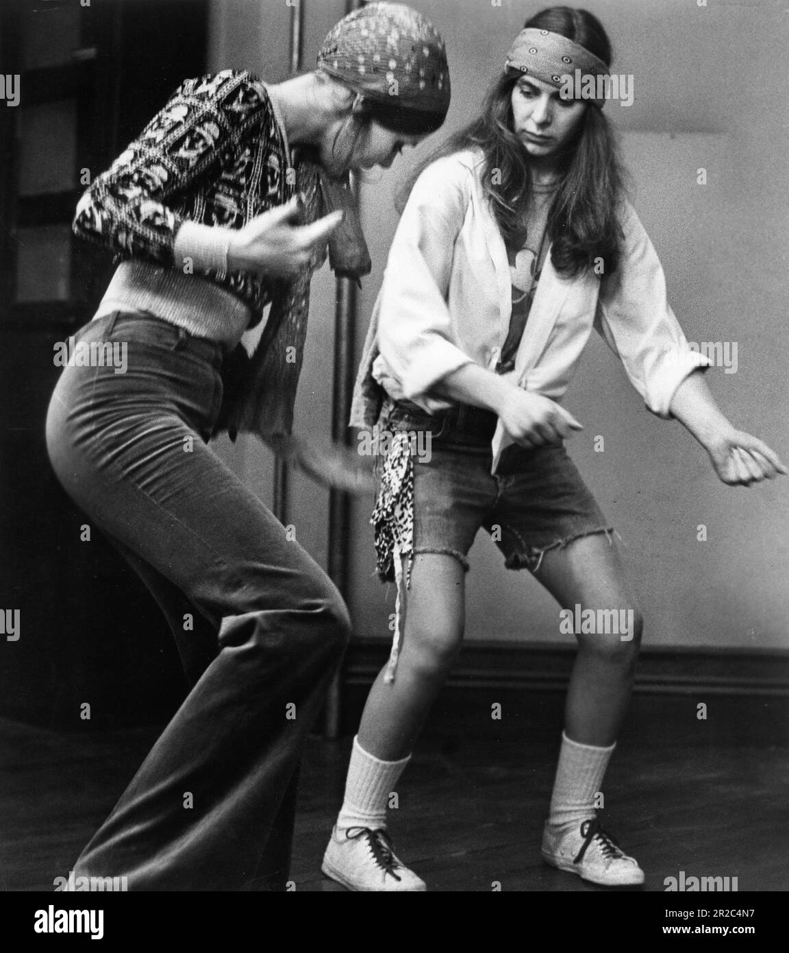 Rebecca Diana Smith, Jeannie Berlin, on-set of the Film, "Sheila Levine ...