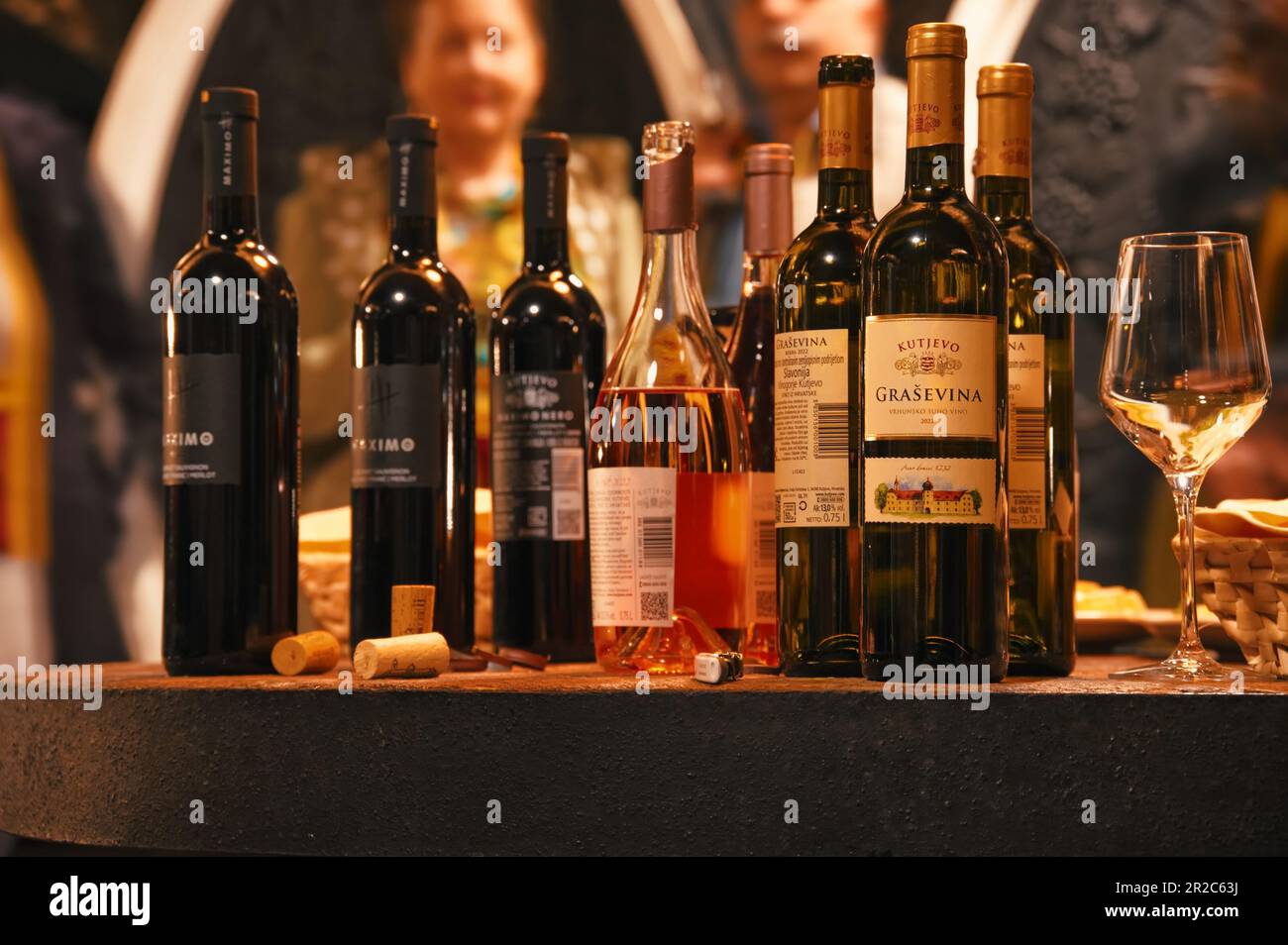 Medieval wine cellar hi-res stock photography and images - Alamy