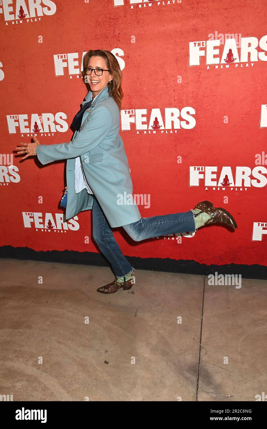 Tea Leoni attends "The Fears" Off Broadway Opening at The Irene Diamond ...