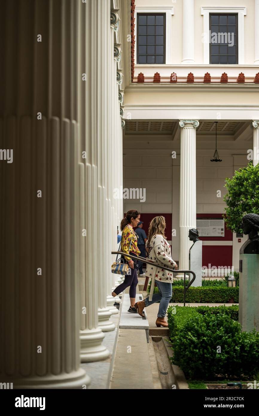 Getty Villa Museum Greek and Roman antiquities housed in a re-created ...