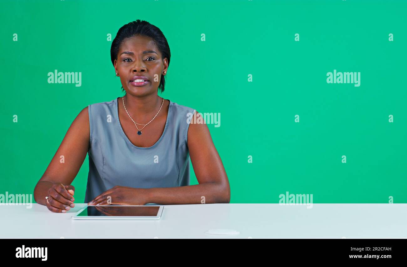 News anchor journalist african woman hi-res stock photography and ...