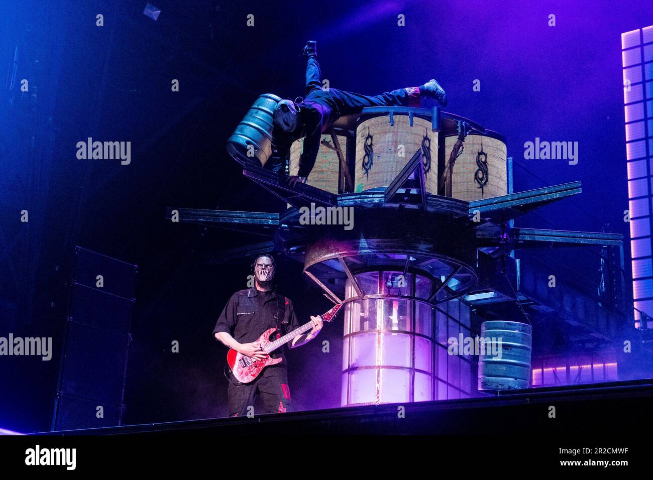Mick Thomson, left, and Michael Pfaff of Slipknot perform at the ...