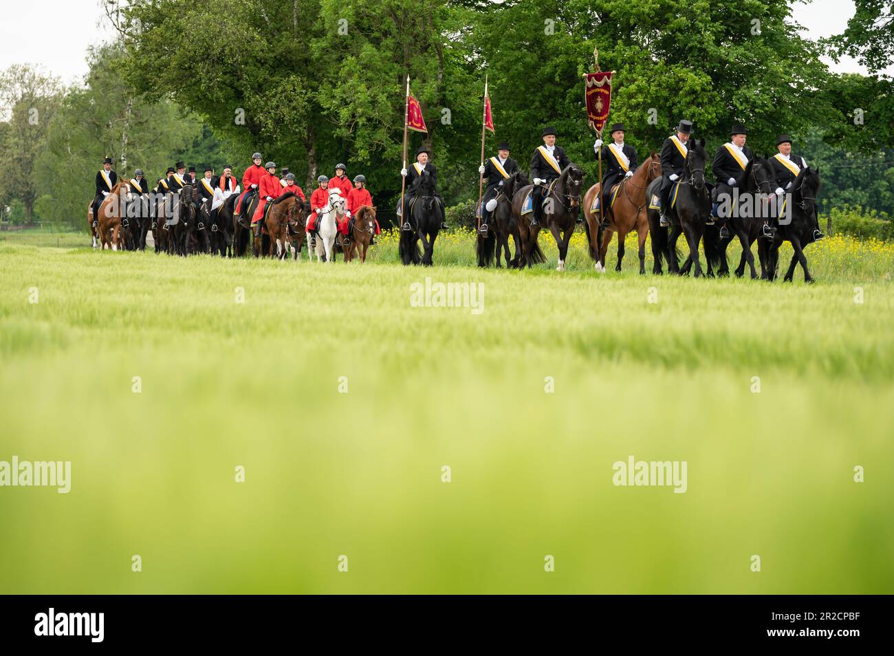 Weingarten, Germany. 19th May, 2023. So-called blood riders ride in a ...