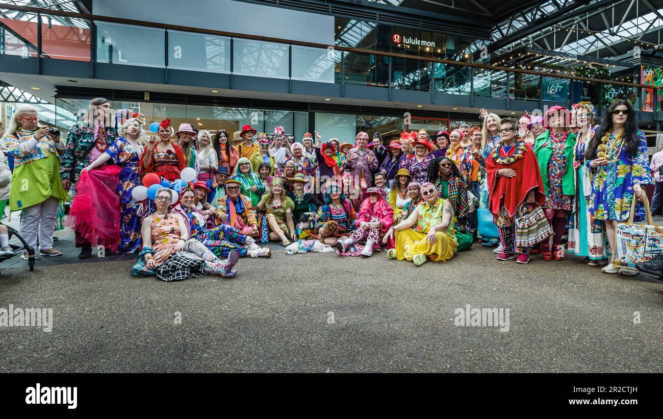 A kaleidoscope of chromatic characters who love colour and dressing-up ...