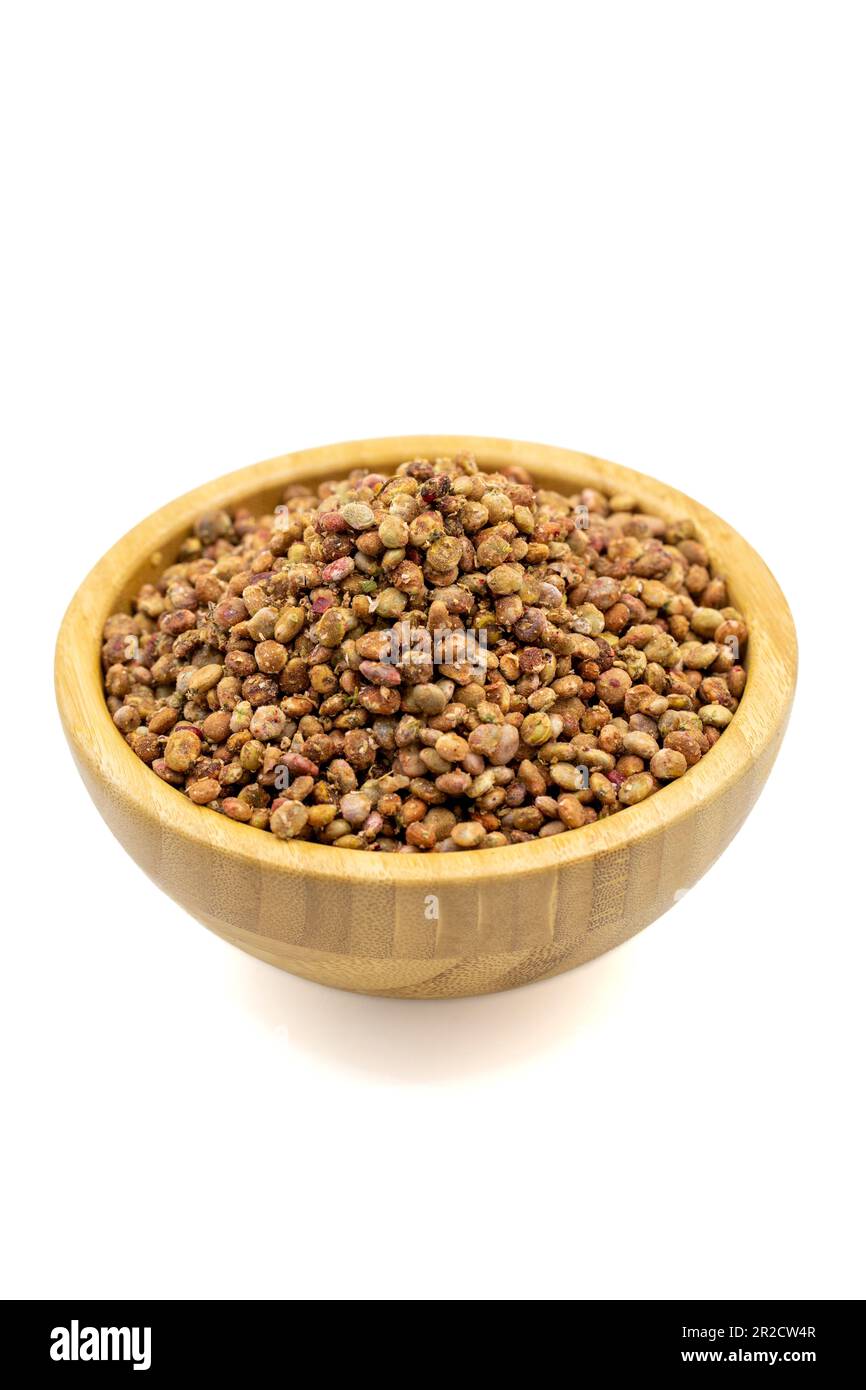 Sumac seeds. Dried sumac berries isolated on white background. Spice ...