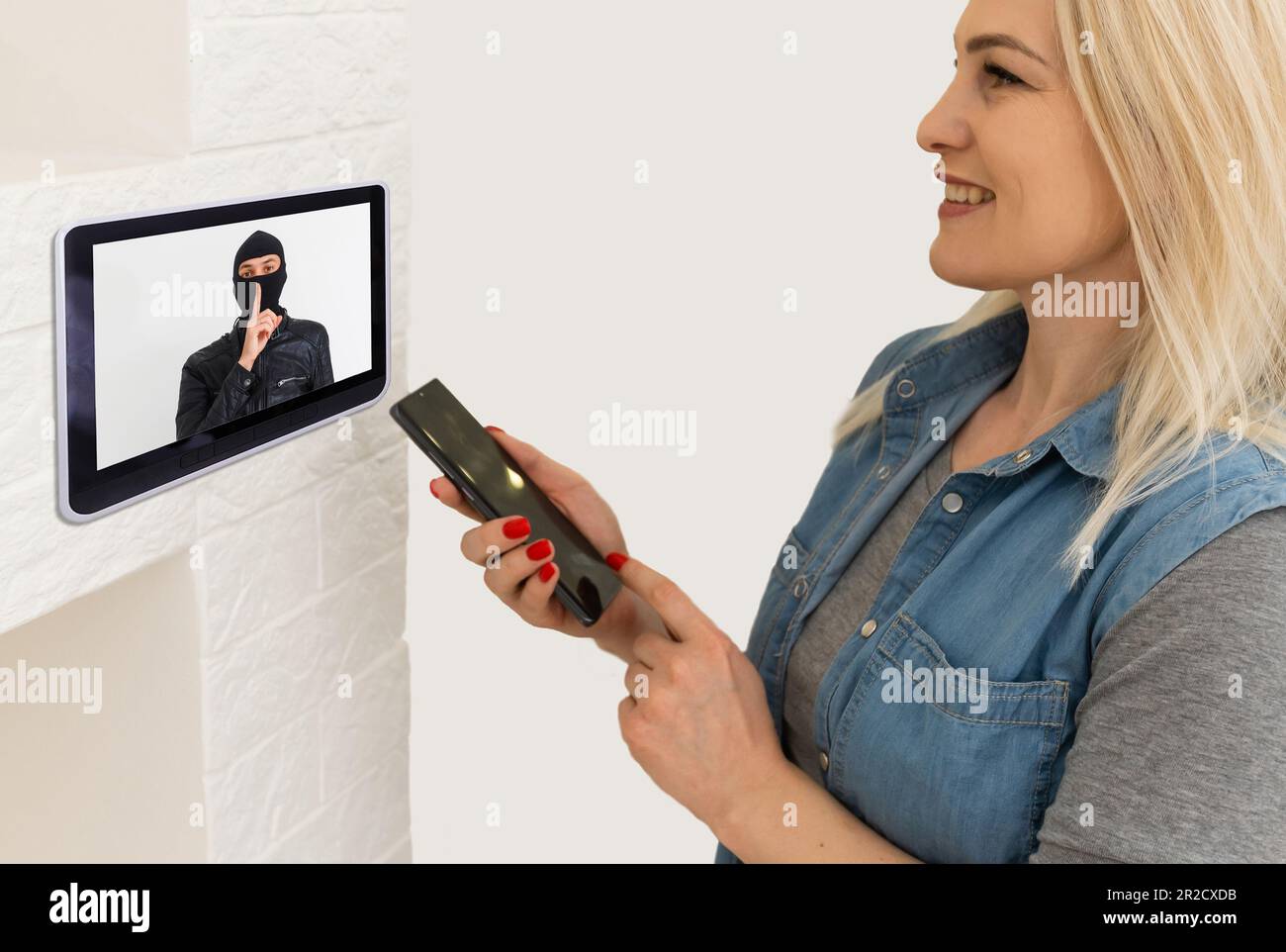 Protection of private residential building with help of an external ...