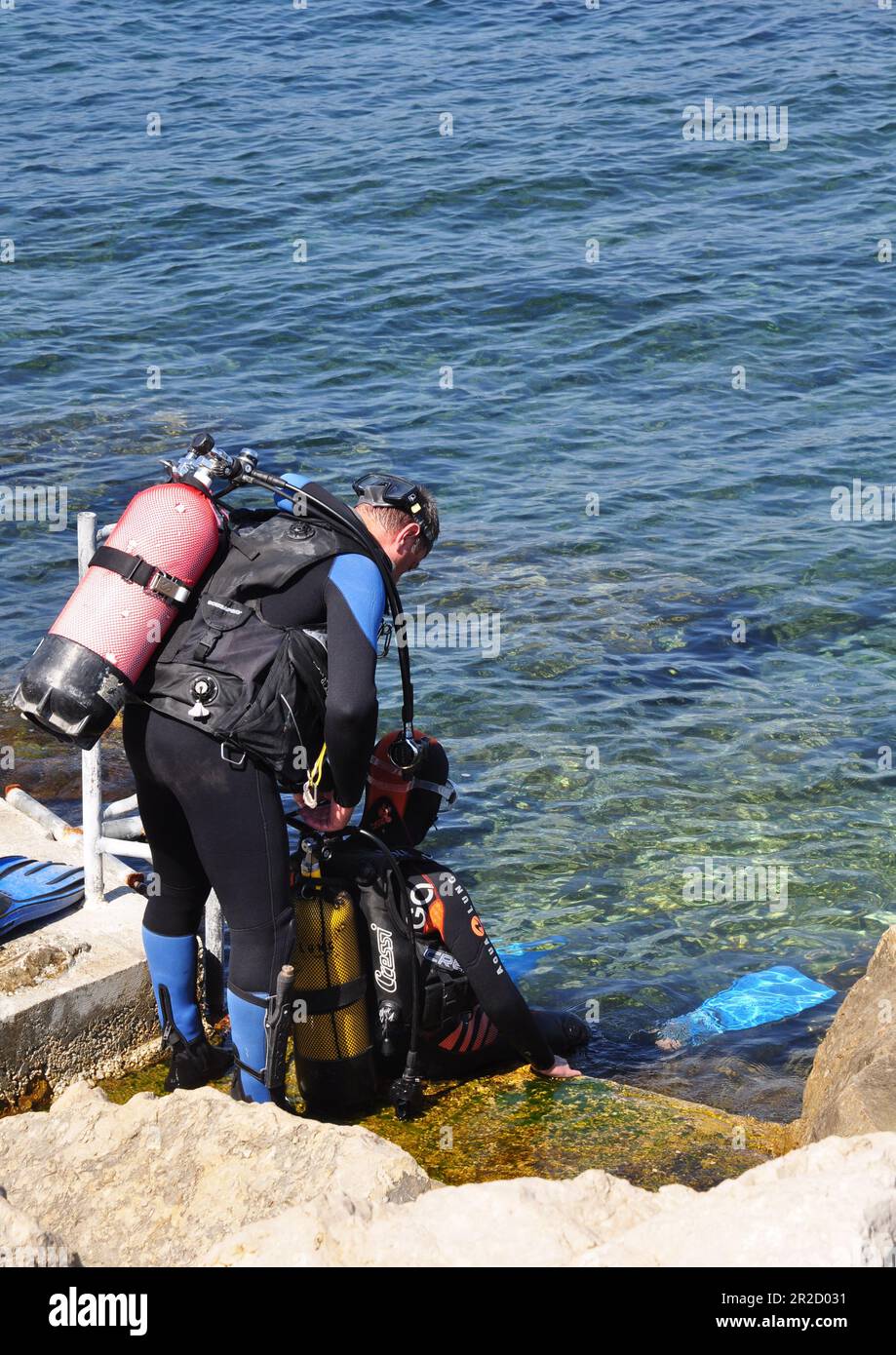 Diving initiation hi-res stock photography and images - Alamy