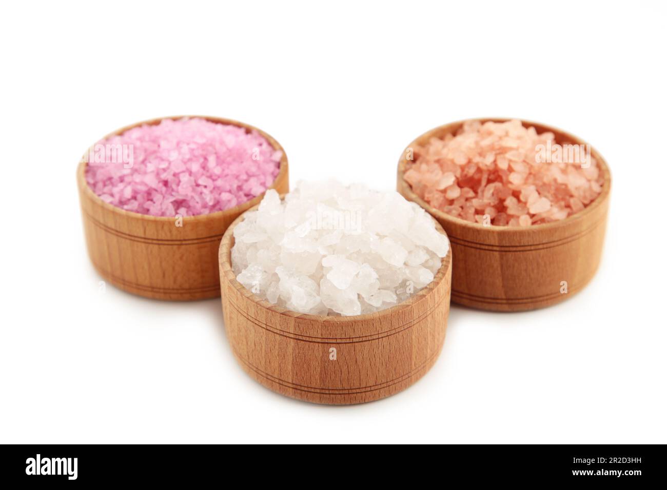 Himalayan salt coarse and fine isolated on white Stock Photo - Alamy