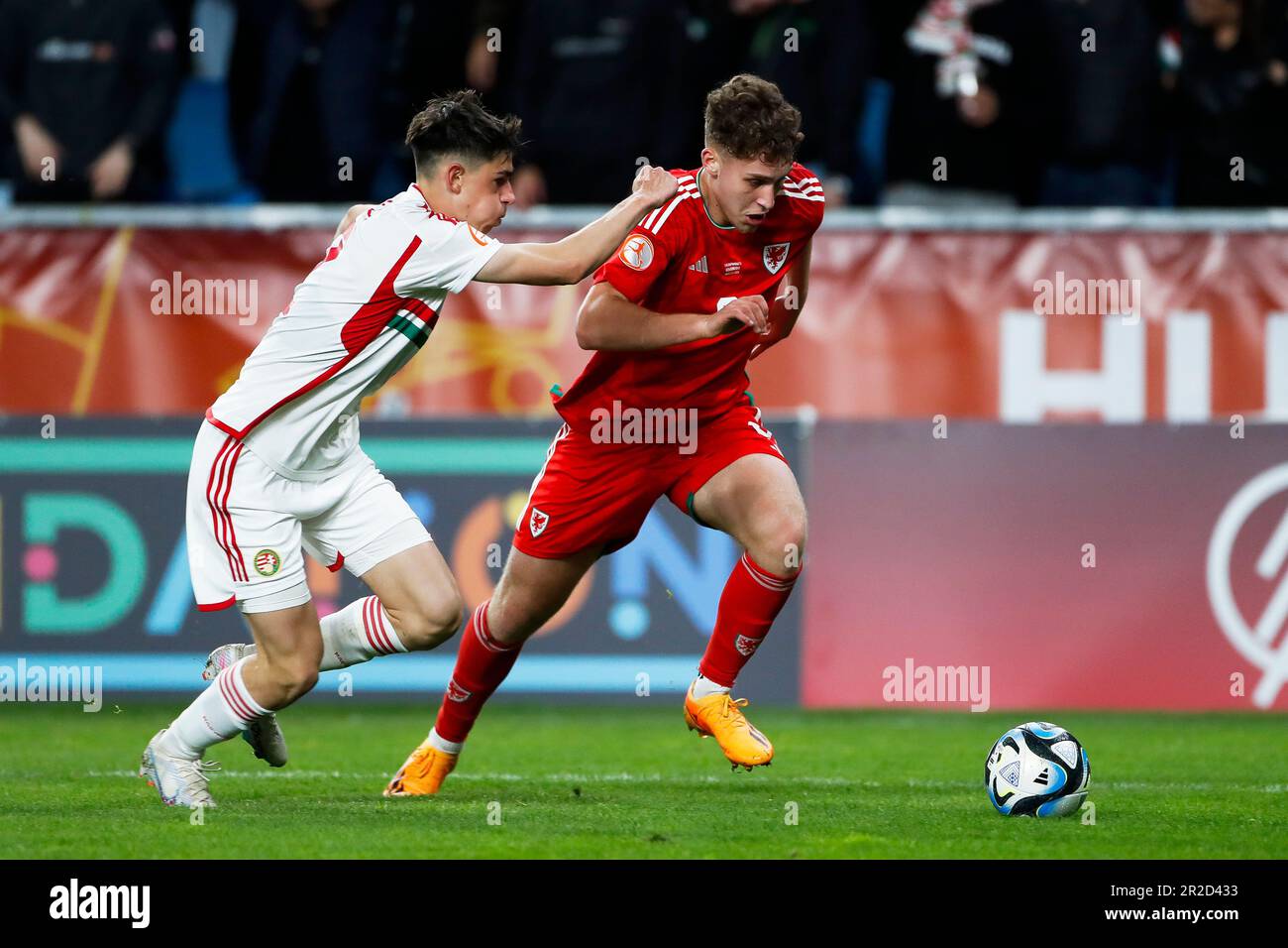 European championship soccer player hi-res stock photography and images ...