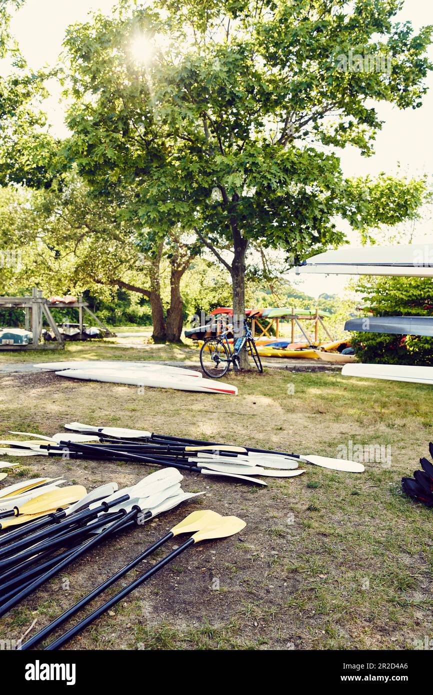 Ground paddles hi-res stock photography and images - Alamy