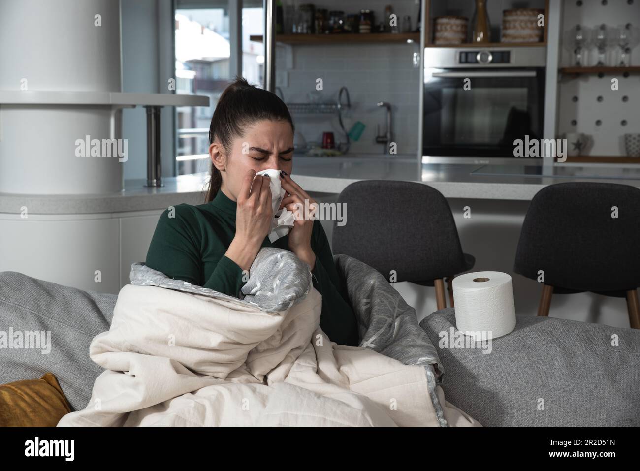 Freezing bed women hi-res stock photography and images - Alamy