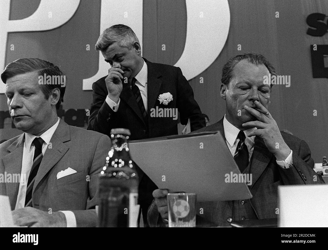 160 42 Black and White Stock Photos & Images - Alamy