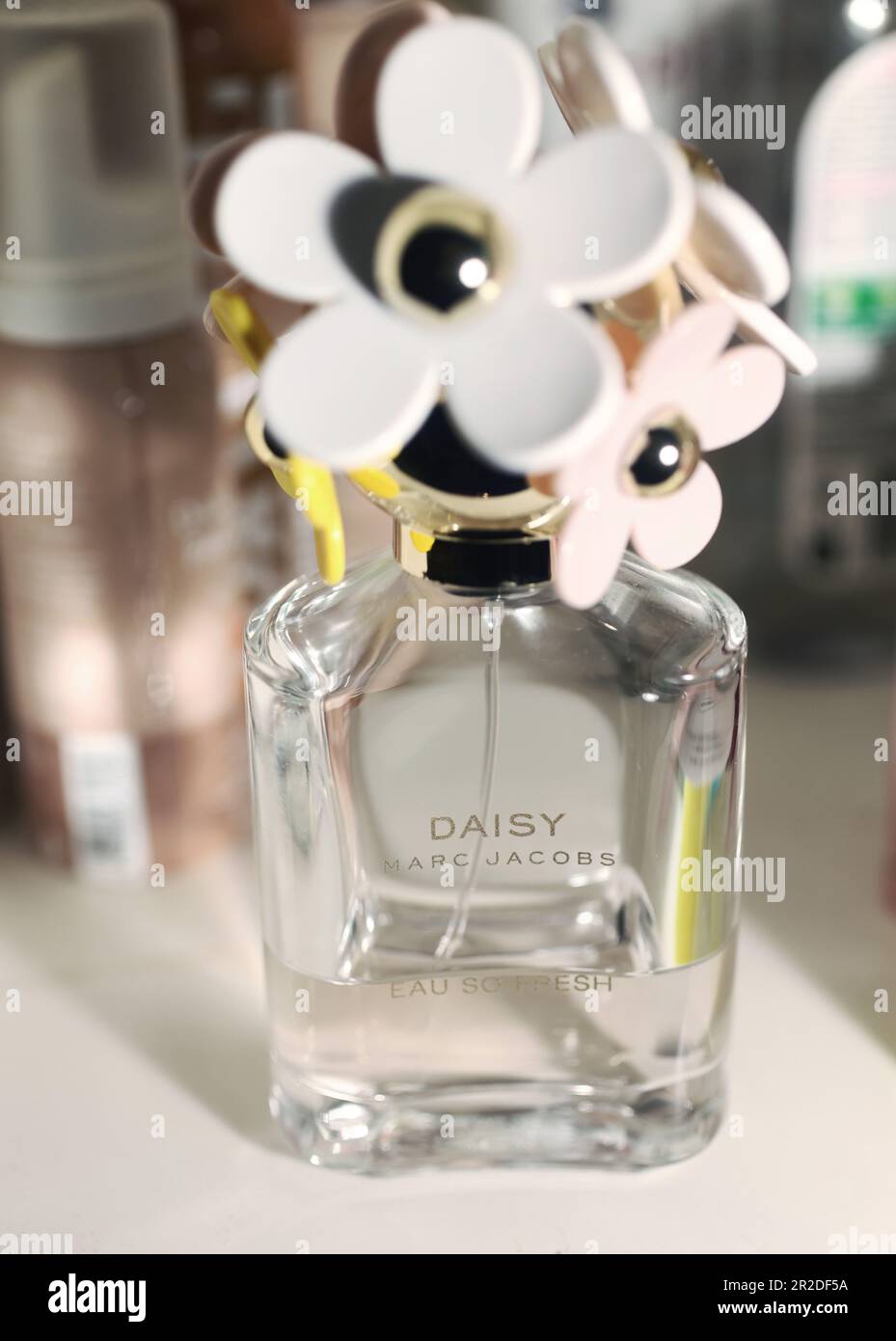 Logo de marc jacobs hi-res stock photography and images - Alamy