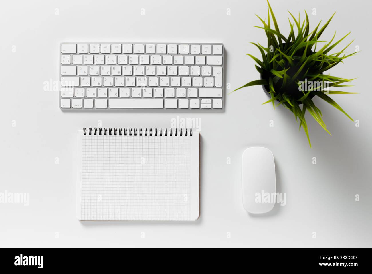 Office desk, top view Stock Photo - Alamy