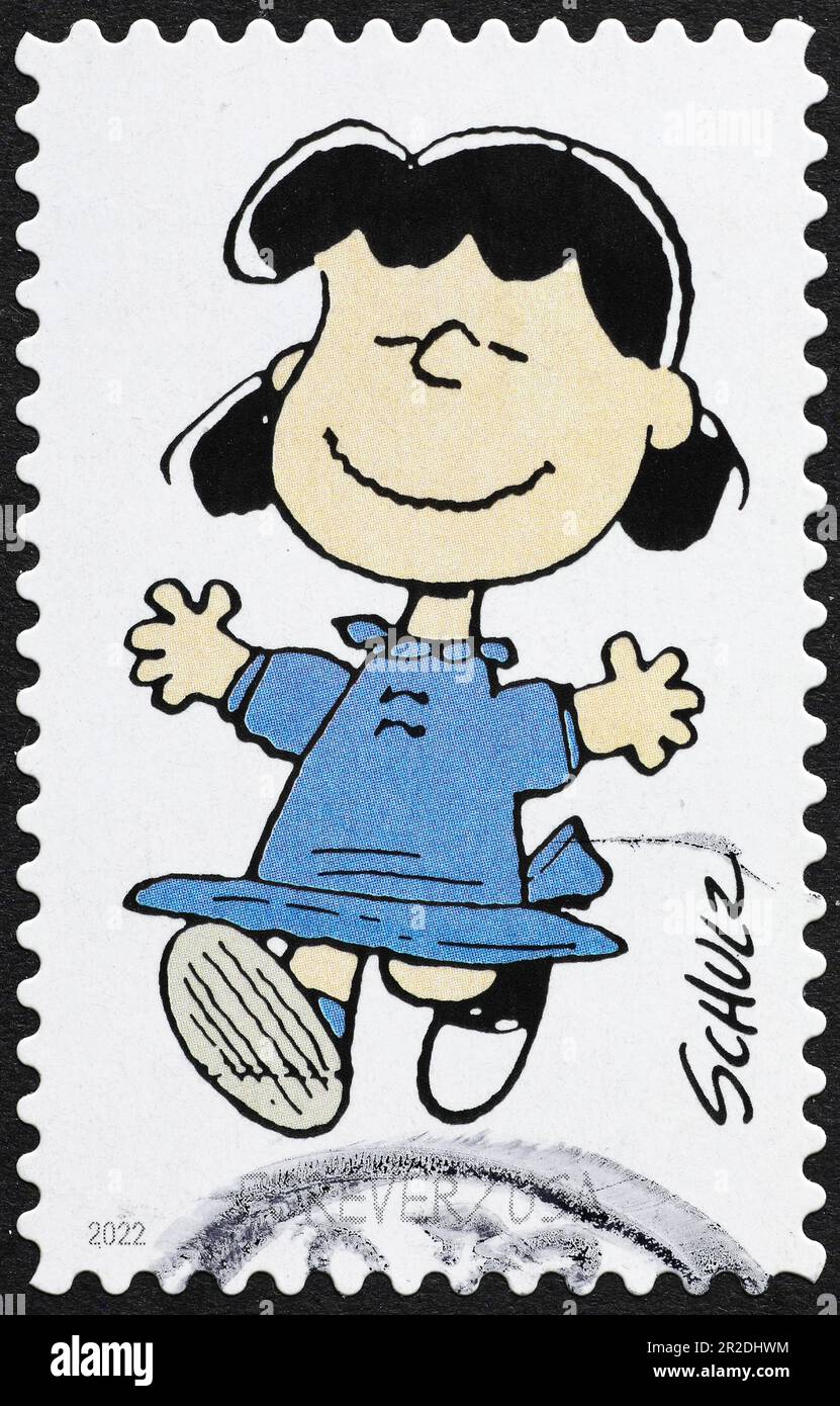 Peanuts Snoopy Characters