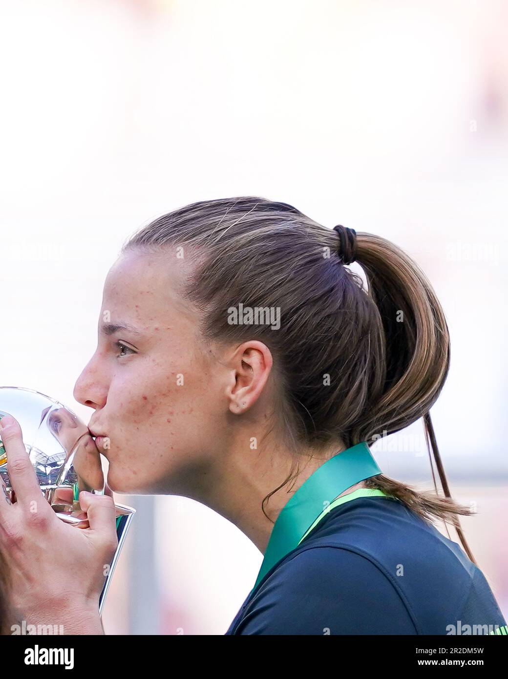 Kiss the trophy hi-res stock photography and images - Alamy