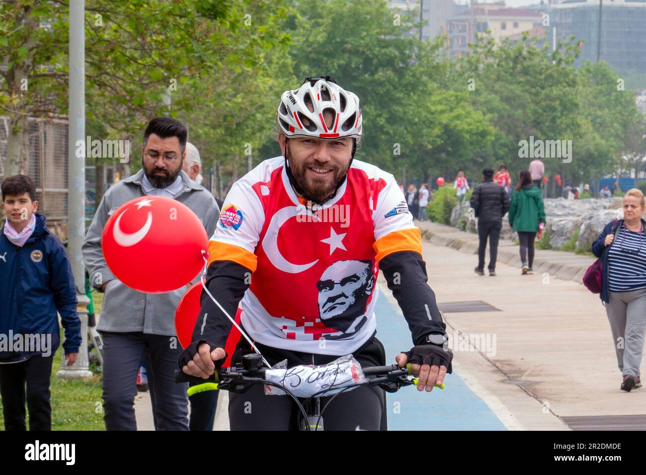 Kadikoy, Istanbul, Turkey. 19th May, 2023. Commemoration of Ataturk ...