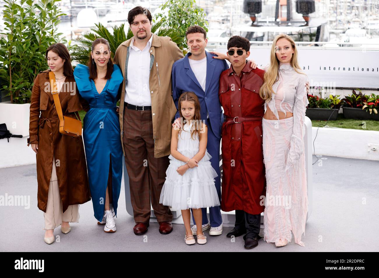 Cannes, Frankreich. 19th May, 2023. Maria Fernanda Osio, Barbara Mori ...